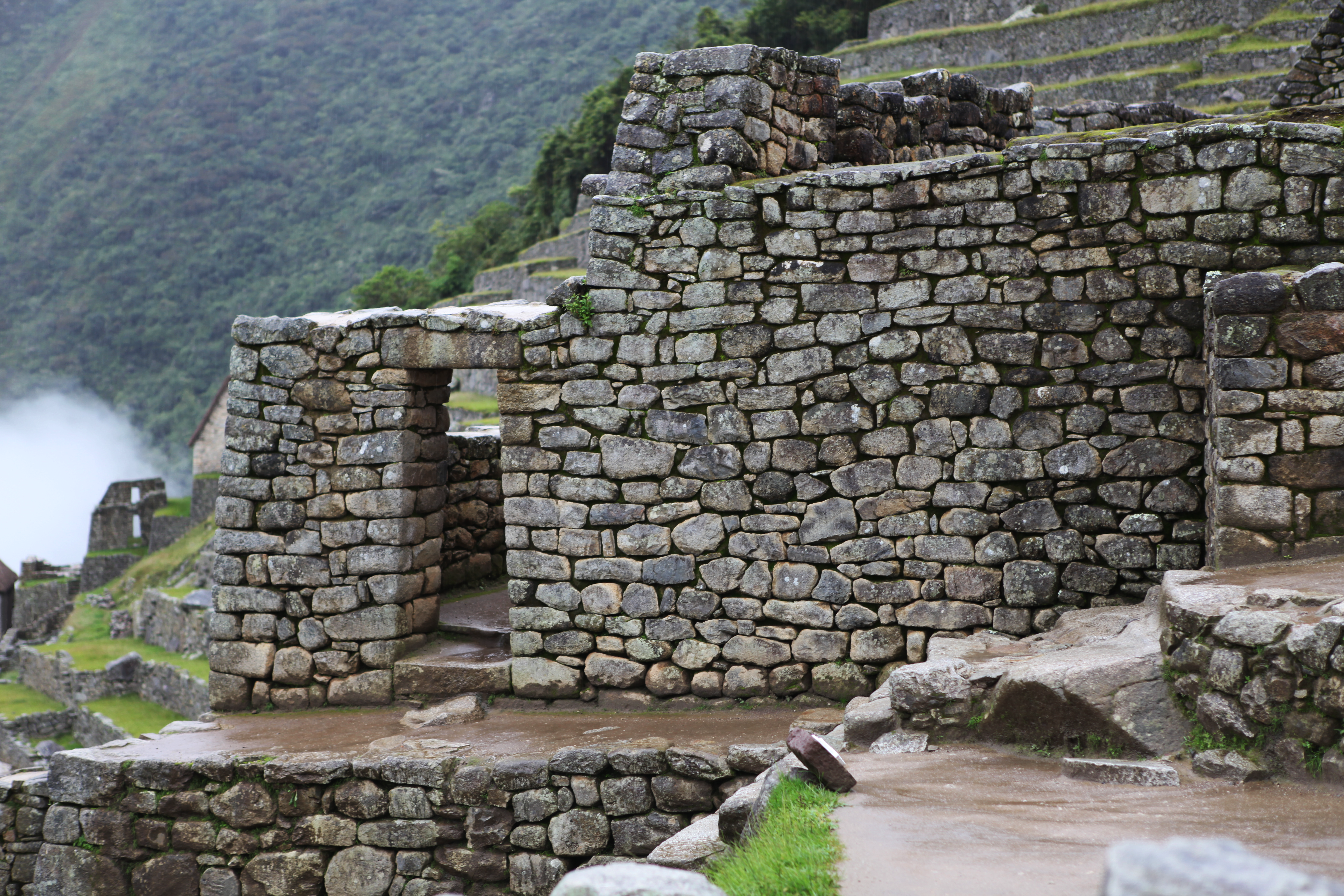Machu Picchu by JayBomSenhor | Foundation